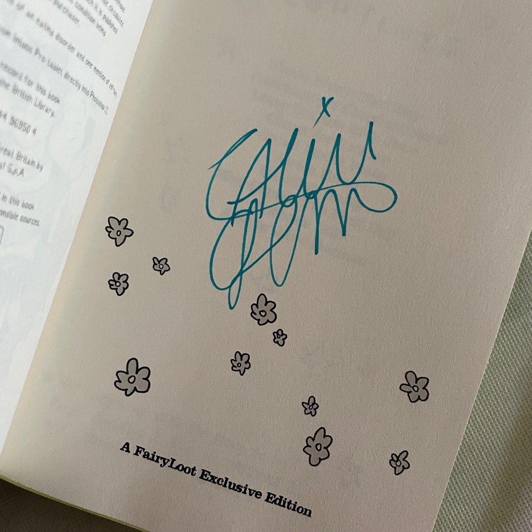 Heartstopper Volume 3 by Alice Oseman (Fairyloot), Hobbies & Toys ...