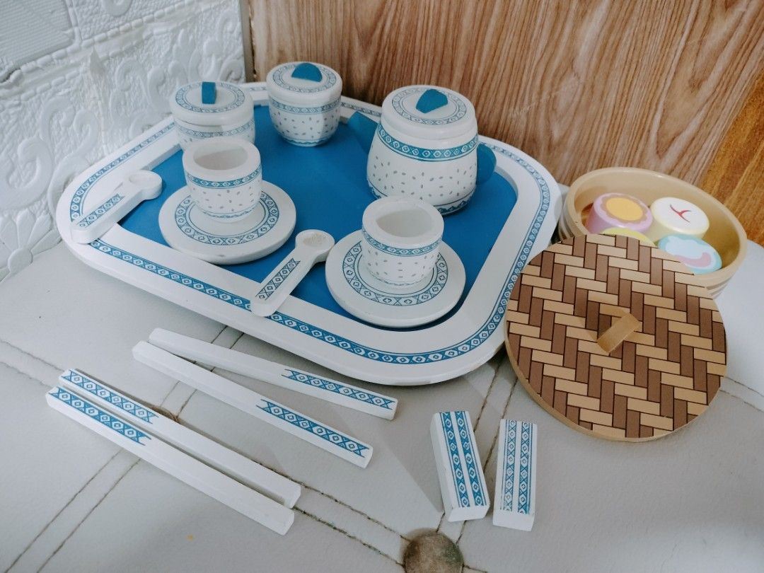 HK "YUM CHA"TEA SET, Babies & Kids, Babies & Kids Fashion on Carousell