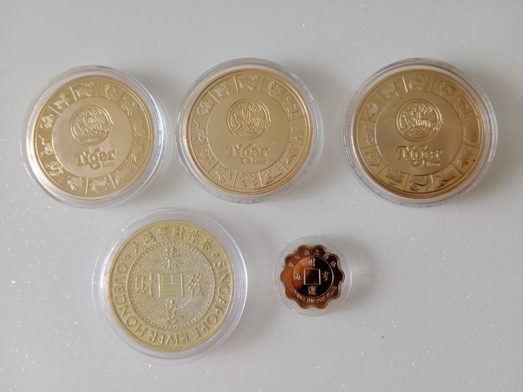 Hobby Collection of Year of animals, Hobbies & Toys, Memorabilia ...