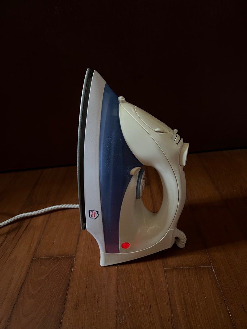 HomeProud Electrical Dry and Steam Iron with Self-Cleaning Function, TV ...