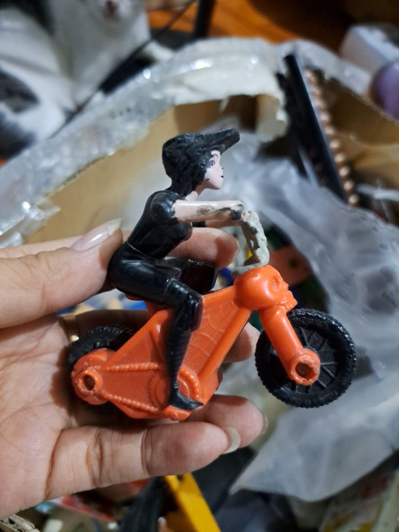 Hotel Transylvania Mavis Bike, Hobbies & Toys, Toys & Games on Carousell