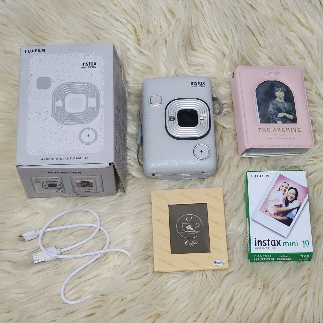 Instax Mini Lil Play (Fujifilm), Photography, Cameras on Carousell