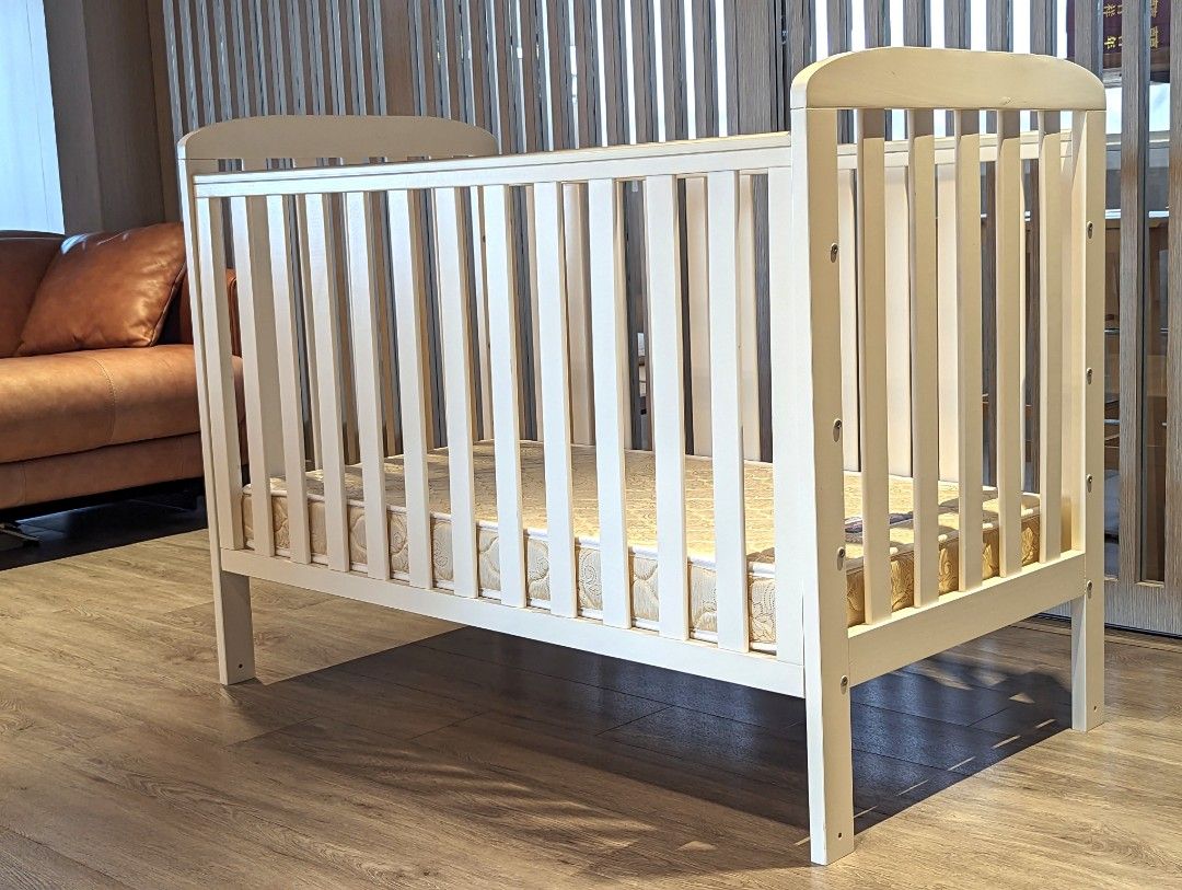 [Cot+Mattress Combi] Palette Box Sweet Dreams Deluxe Cot + Stylemaster ...