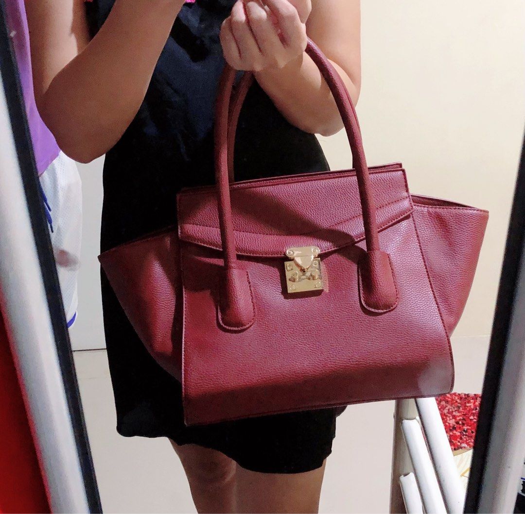 LIP SERVICE BRAND BAG, Luxury, Bags & Wallets on Carousell