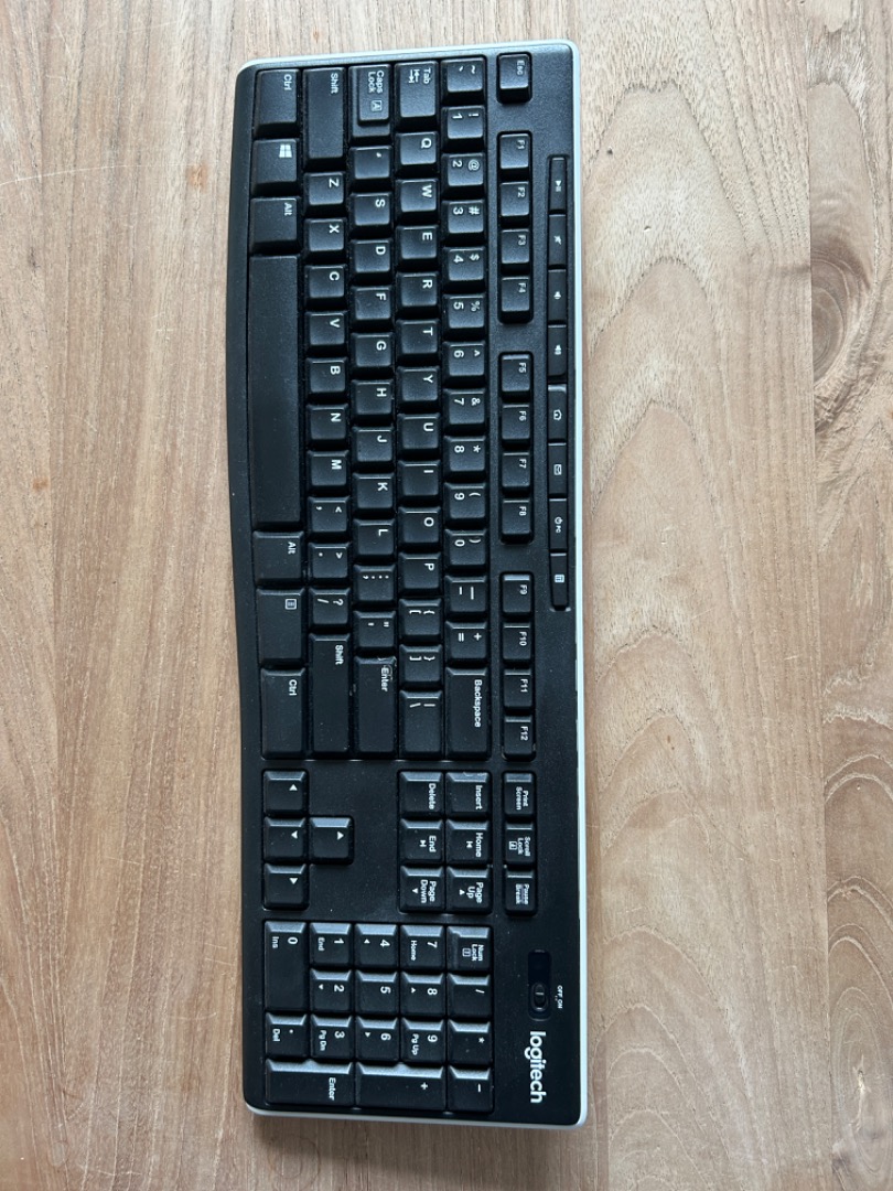 Logitech K270 Wireless Keyboard Computers And Tech Parts And Accessories Computer Keyboard On