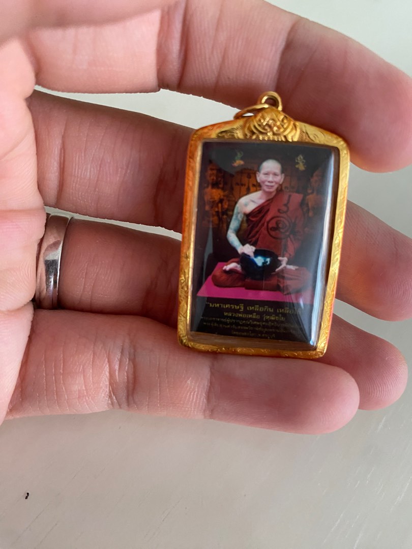 Lp Ler Loop Tai Roop Tai Wat Gon Chia Ngok, Hobbies & Toys, Memorabilia ...