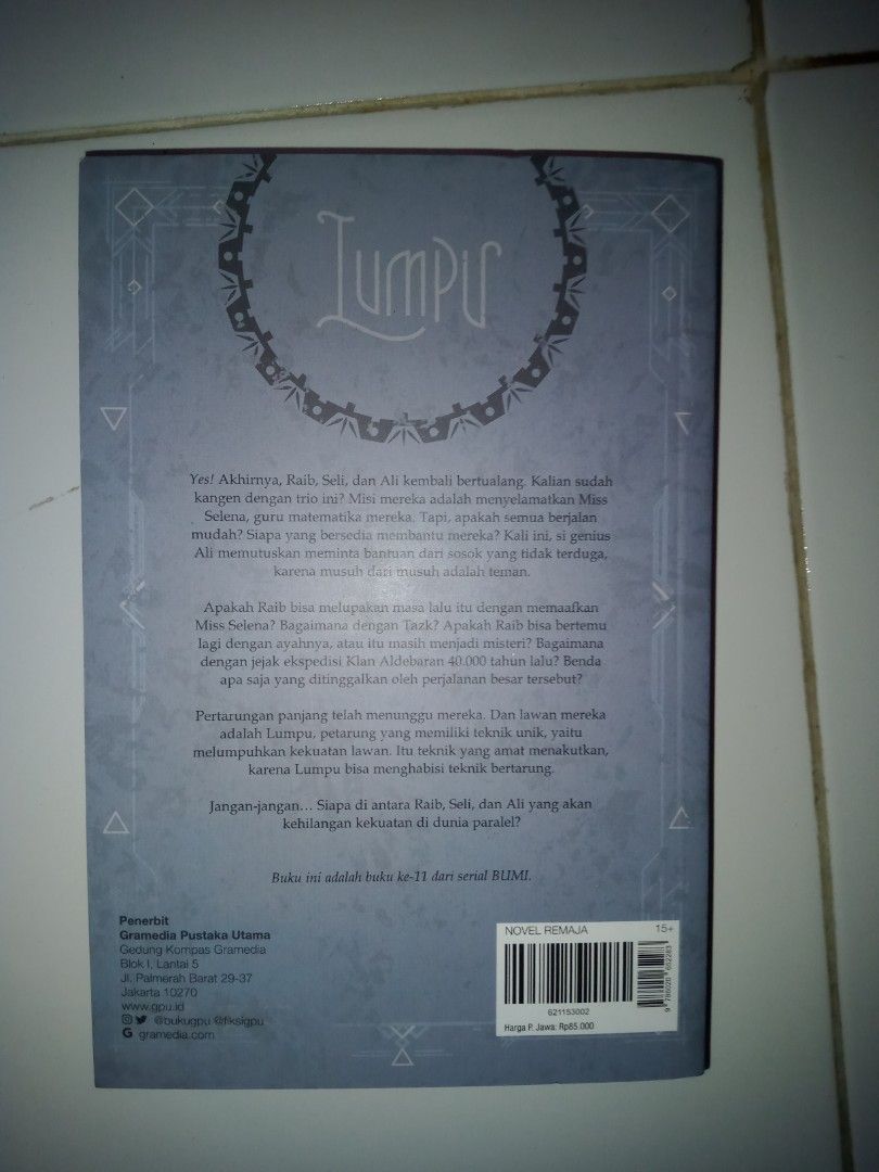 Lumpu - Tere Liye Original, Buku & Alat Tulis, Buku di Carousell