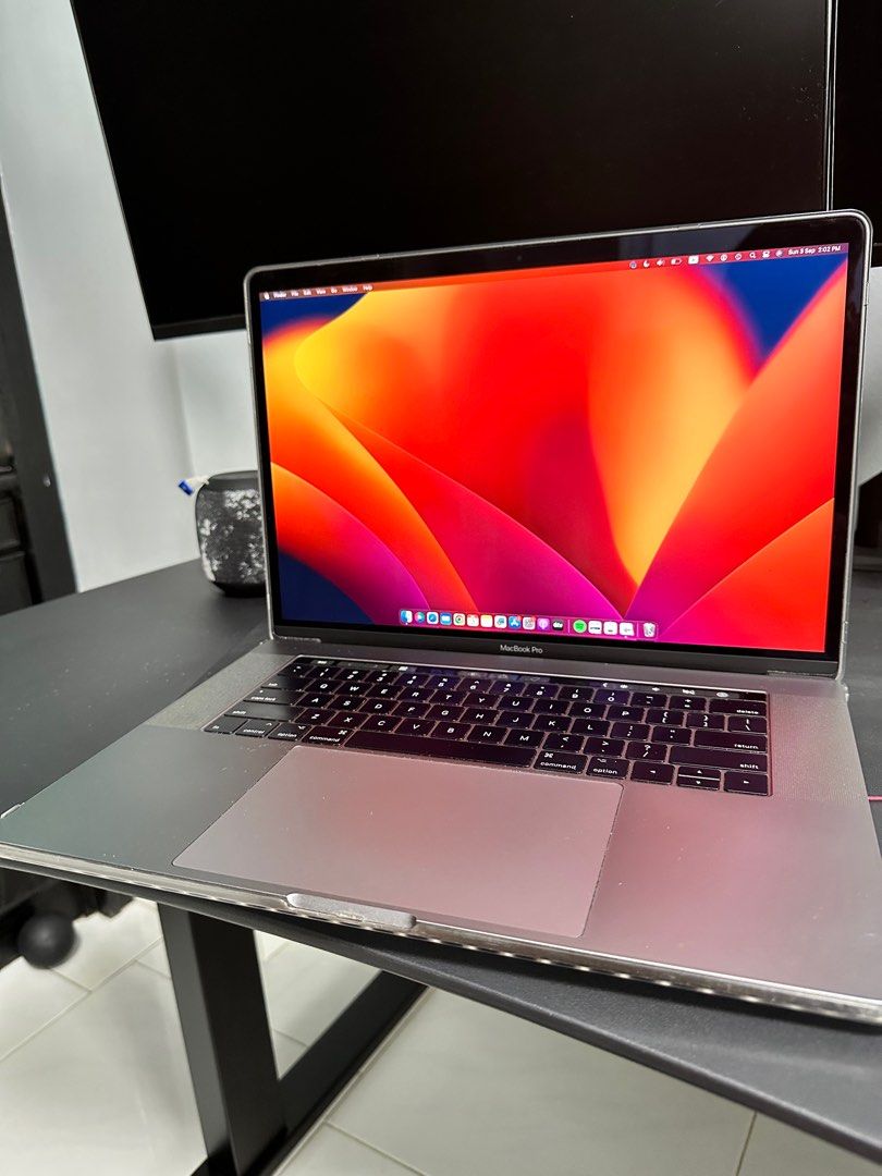 MacBook Pro 15 inch 2017 Quadcore i7 16GB ram 256GB memory, Computers ...