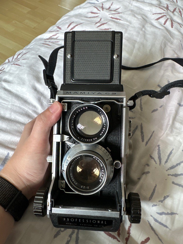 Mamiya C3 Medium Format TLR, Photography, Cameras on Carousell