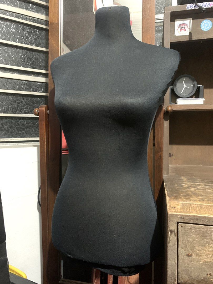 Mannequin torso standard female (adjustable stand height, black cloth ...