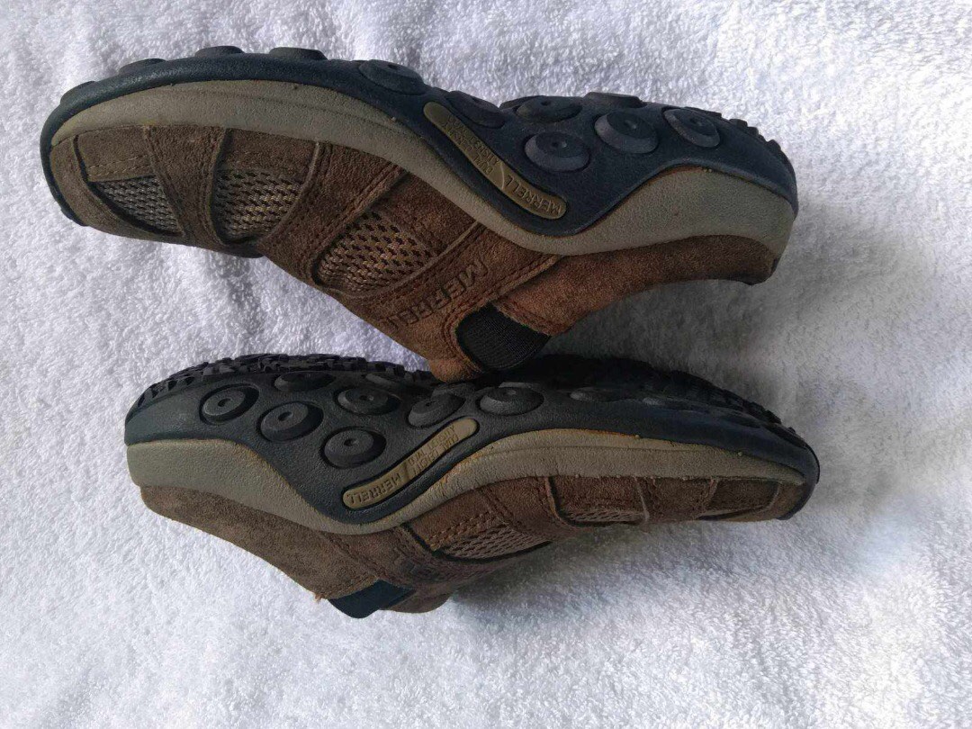 Merrell size 7 authentic, Women's Fashion, Footwear, Slippers and ...