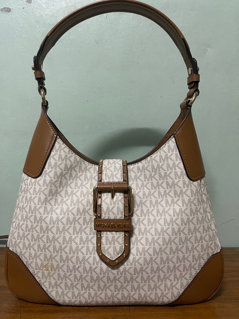 Michael Kors Lillian Vanilla Bag, Luxury, Bags & Wallets on Carousell
