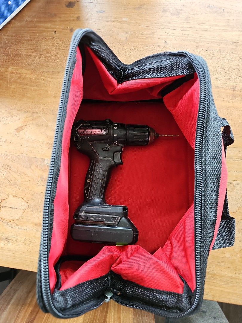 Milwaukee Contractor Bag, Hobbies & Toys, Travel, Travel Essentials ...