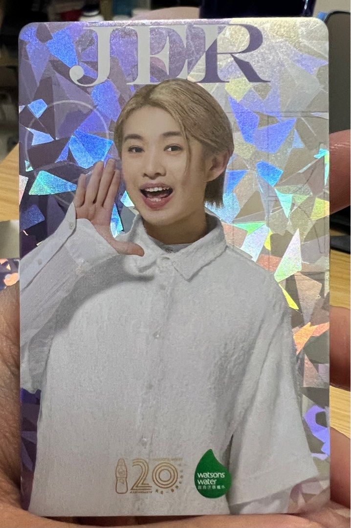 Mirror(Jer)-Watsons 屈臣氏蒸餾水20周年卡, 興趣及遊戲, 收藏品及紀念品, 明星周邊 - Carousell