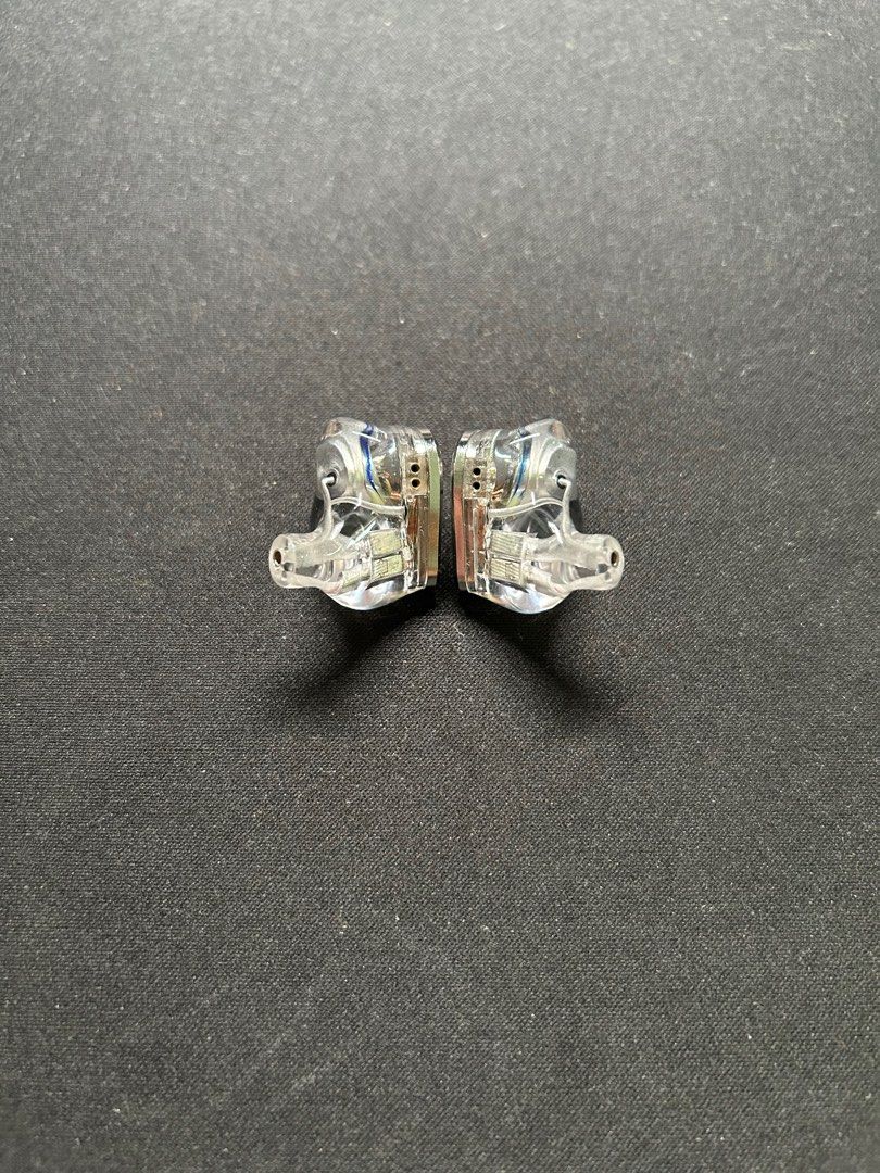 Moondrop Dusk Blessing 2, Audio, Earphones on Carousell