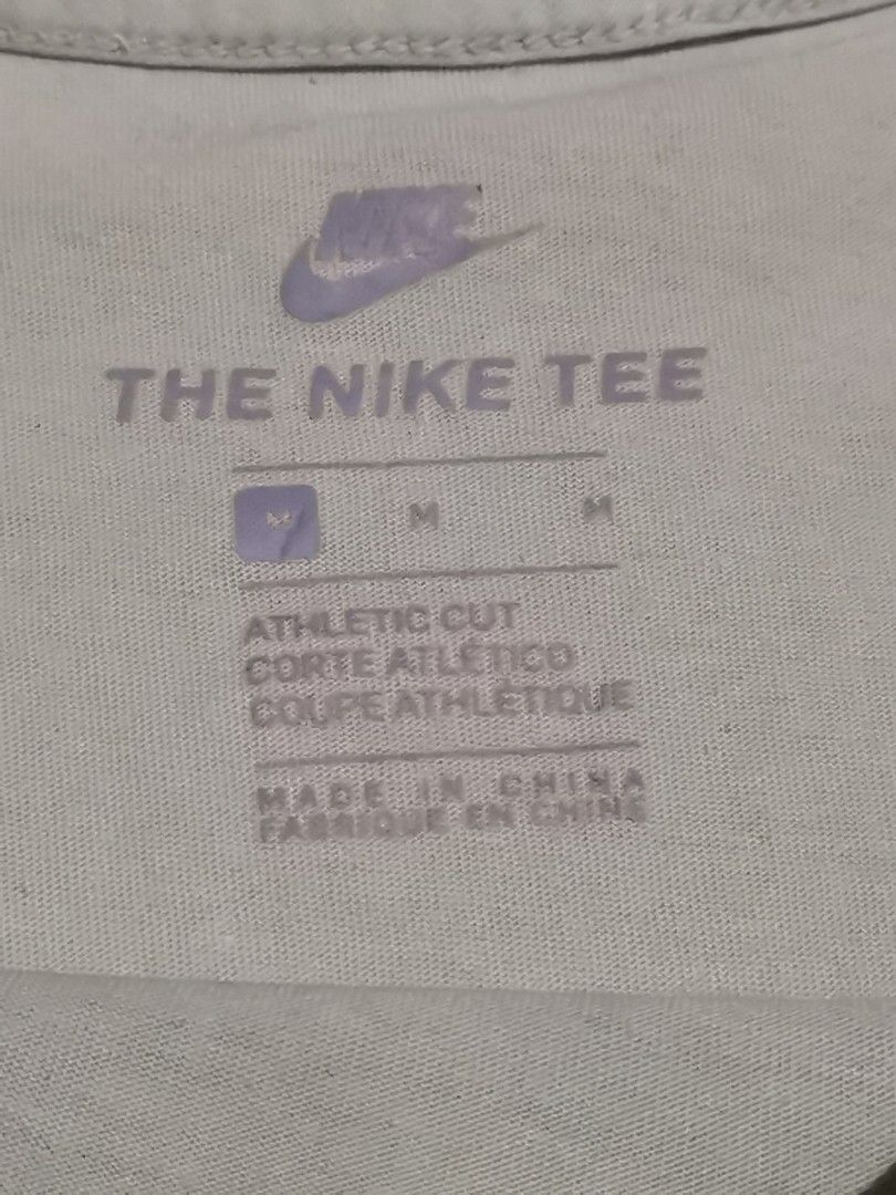Nike 4 logo, Women's Fashion, Tops, Shirts on Carousell