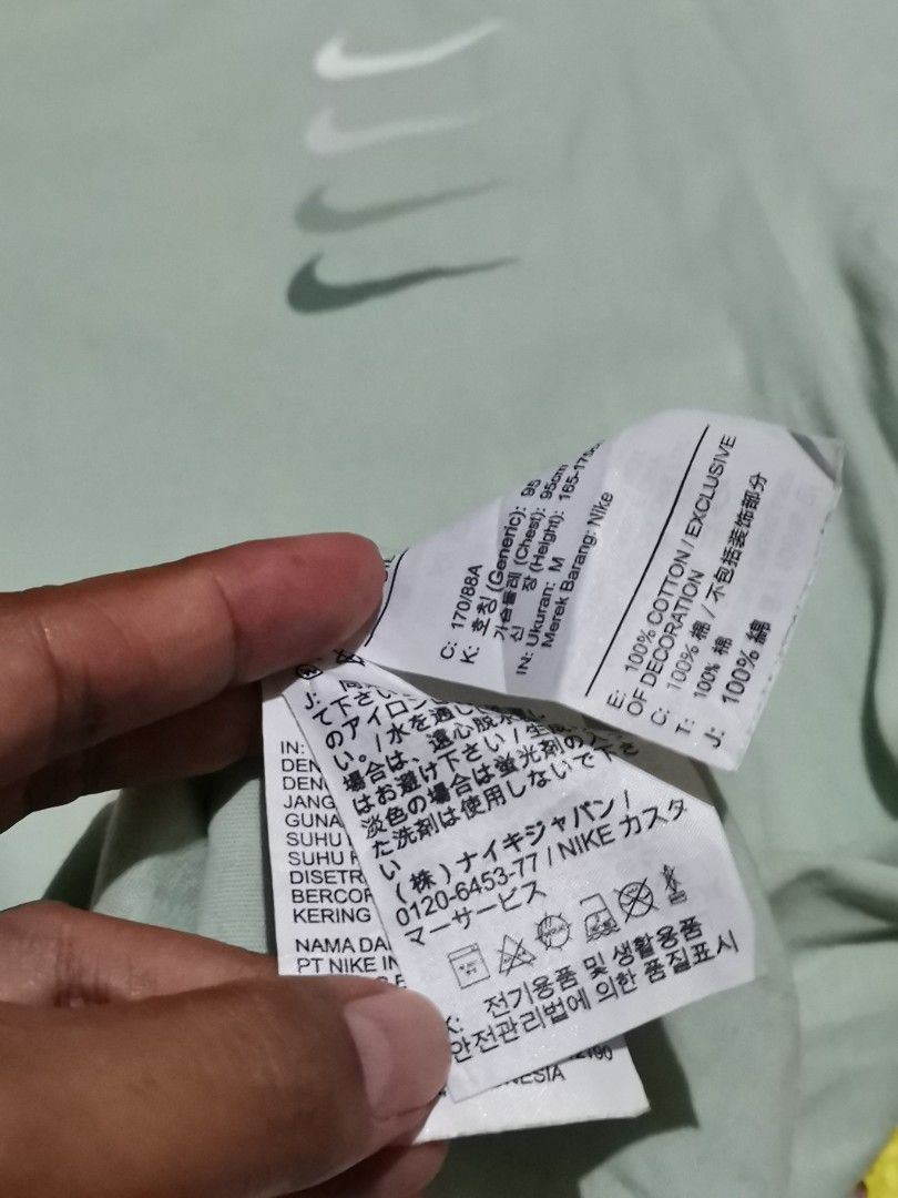 Nike 4 logo, Women's Fashion, Tops, Shirts on Carousell