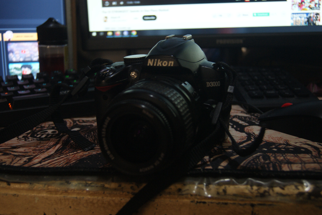 Nikon D3000 Used, Photography, Cameras on Carousell