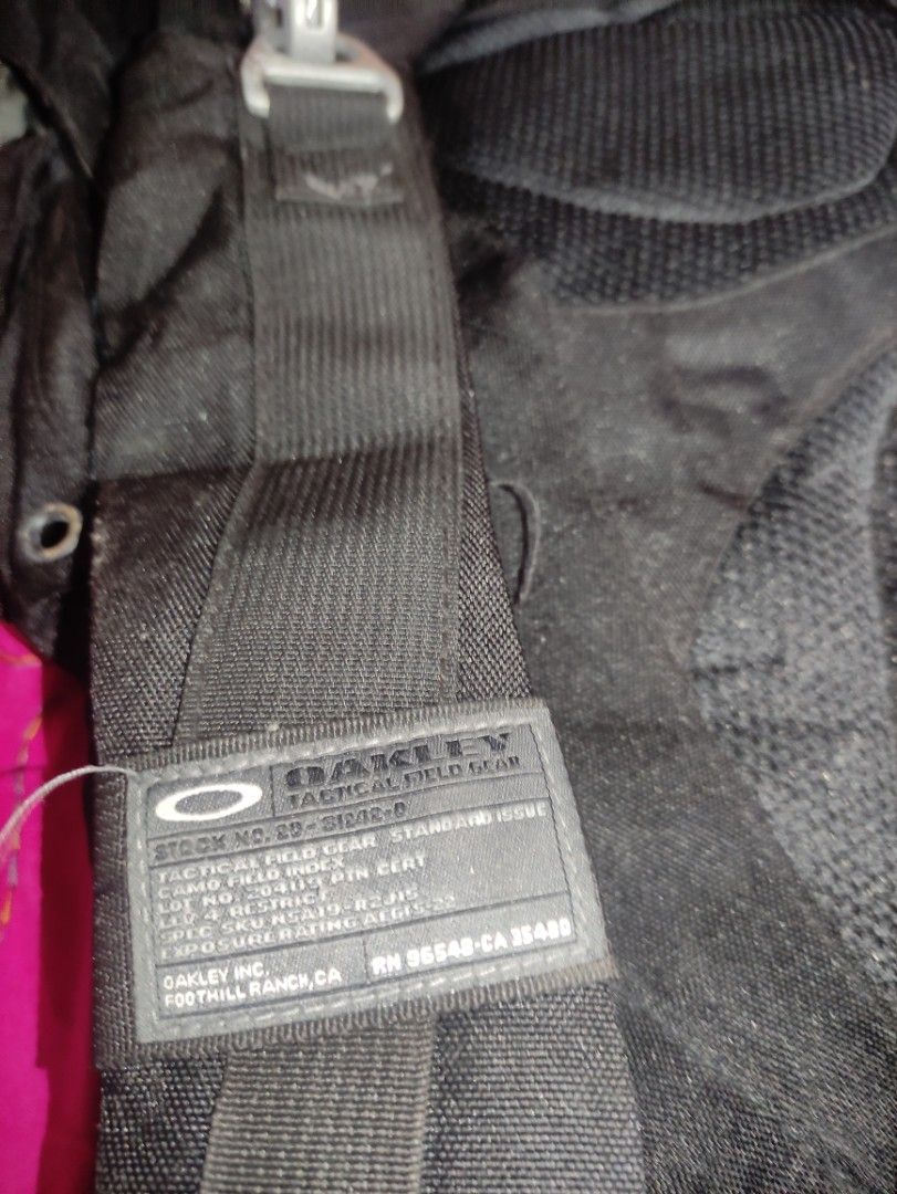 OAKLEY MECHANISM BAG PACK, Men's Fashion, Bags, Backpacks on Carousell
