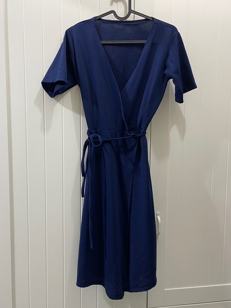 Overlap Dress, Women's Fashion, Dresses & Sets, Dresses on Carousell