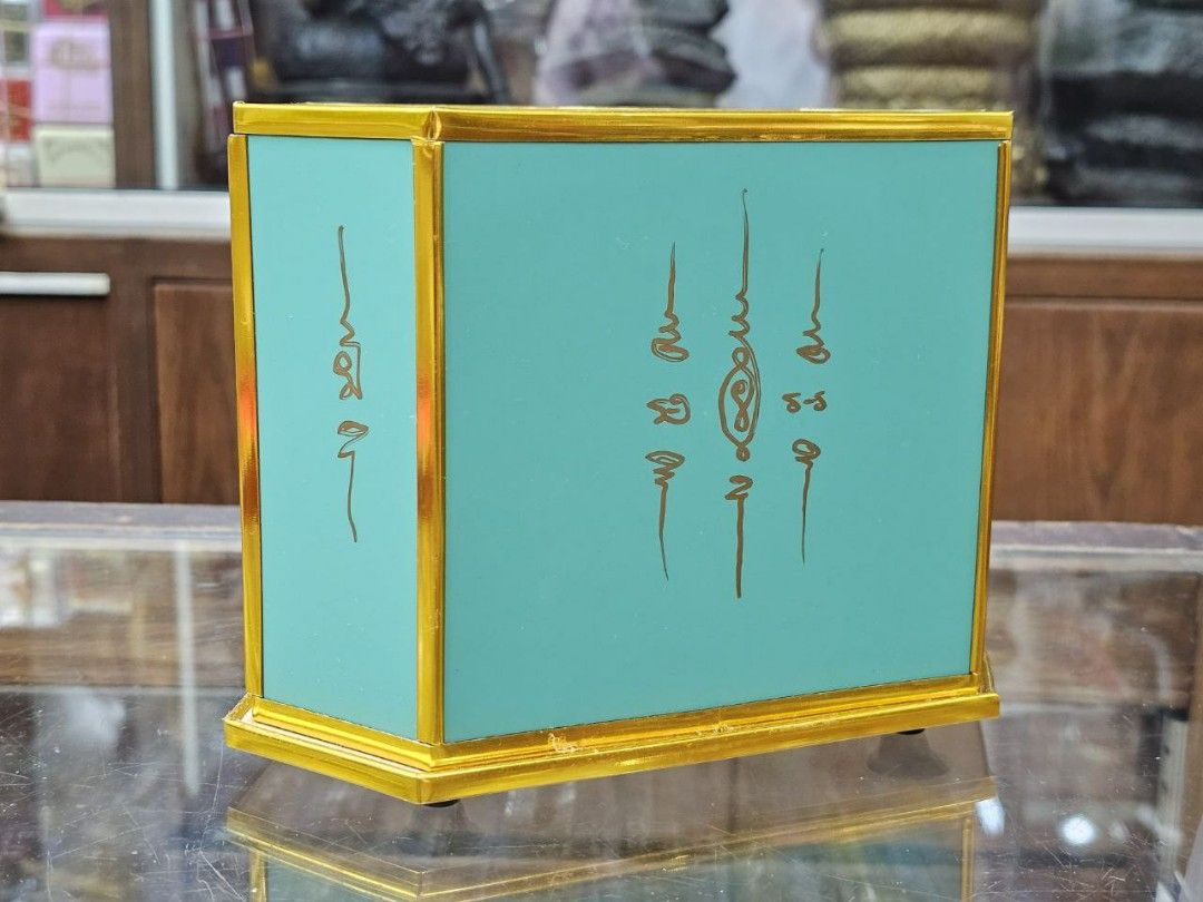 Phra Keaw Mini Bucha with Display Box, Hobbies & Toys, Memorabilia ...