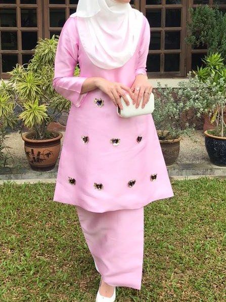 Pink Baju Kurung - Dewi Diary, Women's Fashion, Muslimah Fashion, Baju ...