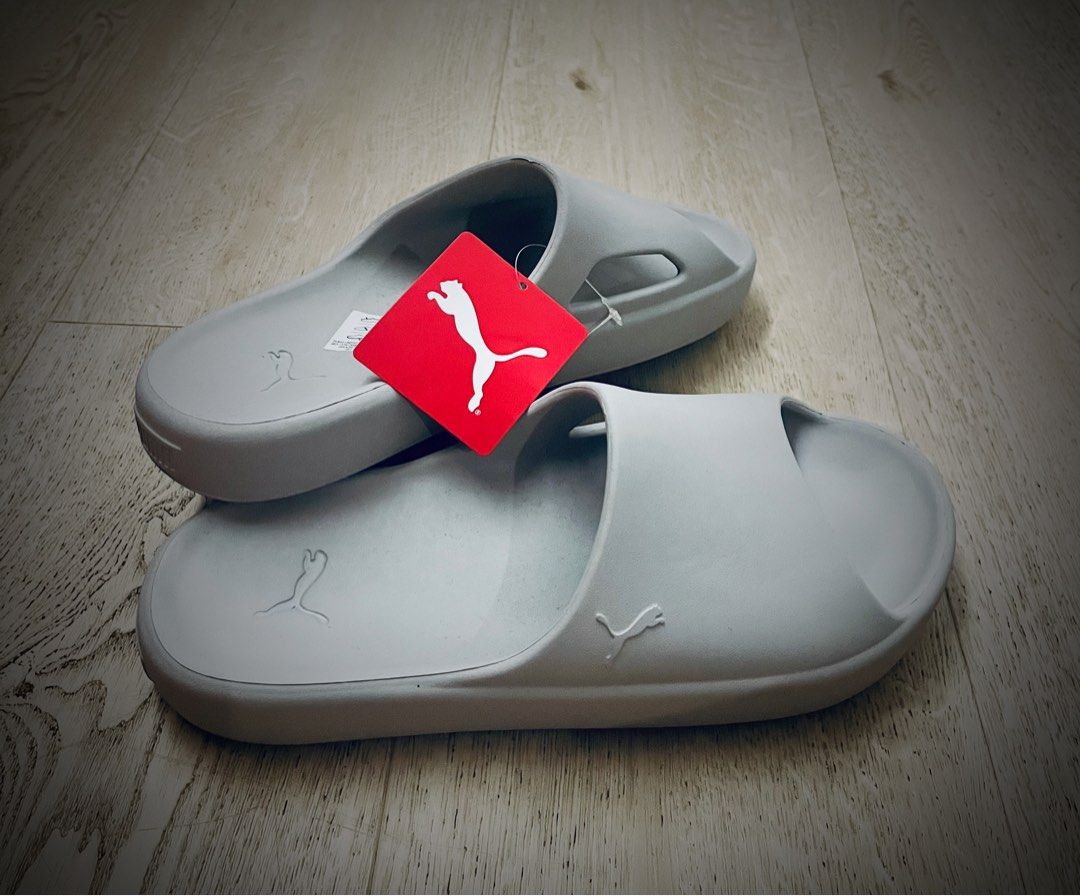PUMA sliders - Shibui Cat, Men's Fashion, Footwear, Flipflops and ...