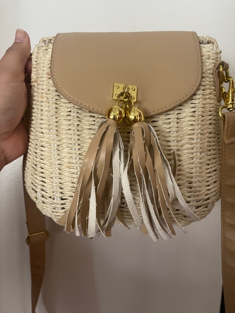 Rattan Crossbody Bag, Women's Fashion, Bags & Wallets, Cross-body Bags ...