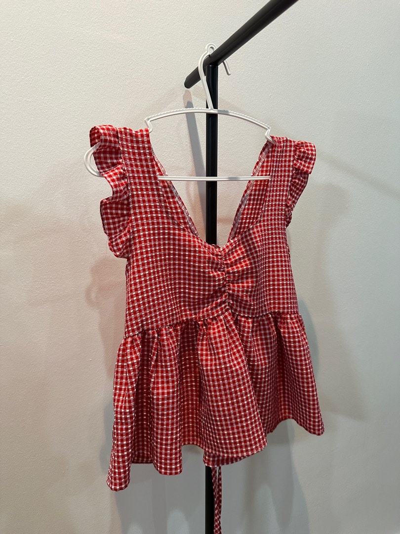 Red Checkered Top, Women's Fashion, Tops, Sleeveless on Carousell