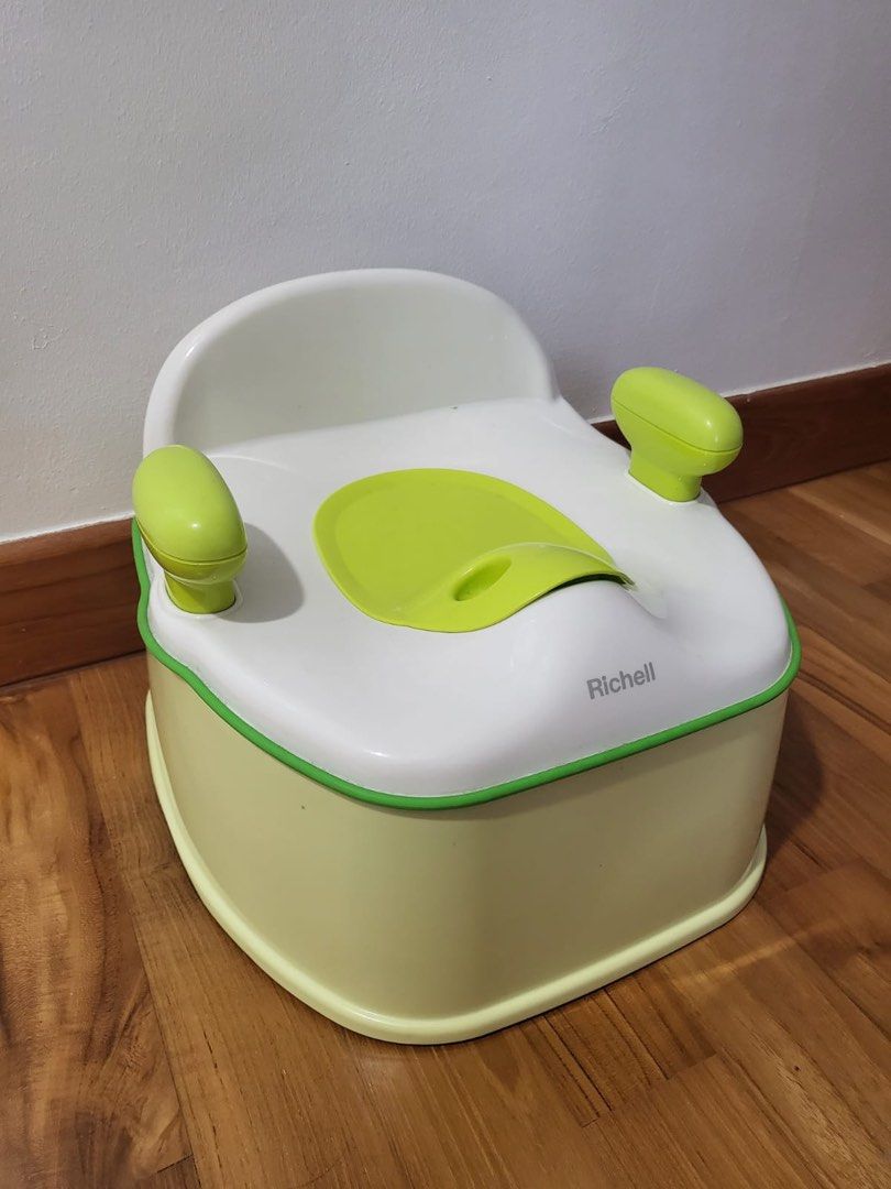 Richell Potty toilet training, Babies & Kids, Bathing & Changing, Baby ...