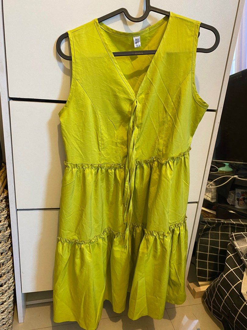 Ruffled avocado green dress, Women's Fashion, Dresses & Sets, Dresses ...