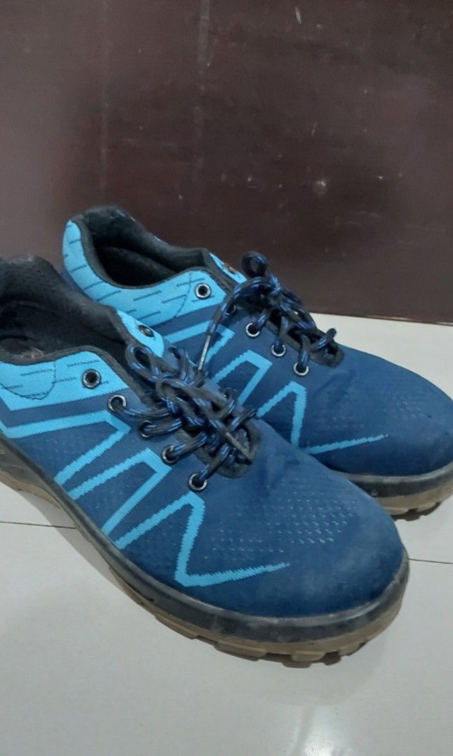 Safety Shoes, Fesyen Pria, Sepatu , Sepatu Boot di Carousell