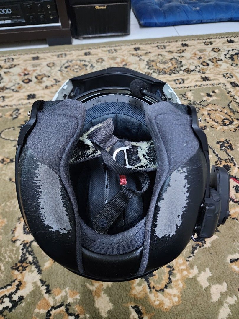 Shoei neotec with sena 10, Motorcycles, Motorcycle Apparel on Carousell