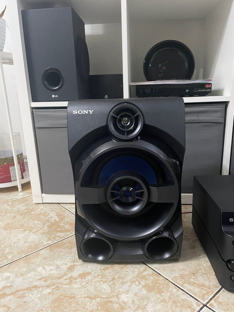 Sony MHC-M40D | M40D High Power Audio System with DVD Php 8,500 only ...