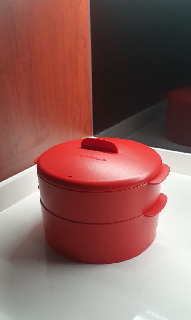 Steam-It container (Tupperware), Furniture & Home Living, Kitchenware ...