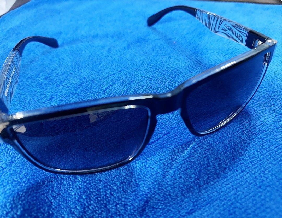 Sun Glasses Mens Fashion Watches And Accessories Sunglasses And Eyewear On Carousell