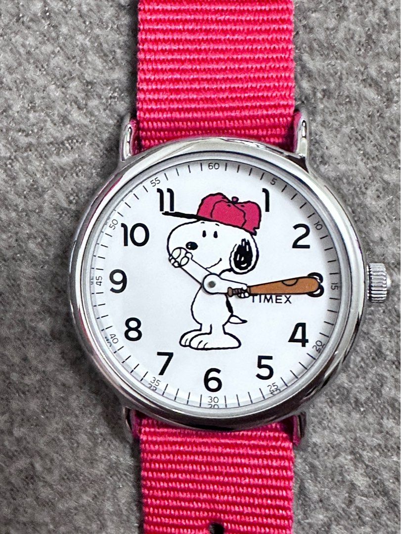 Timex Weekender x Peanuts Snoopy Red Fabric Strap Watch (Unisex), Women ...