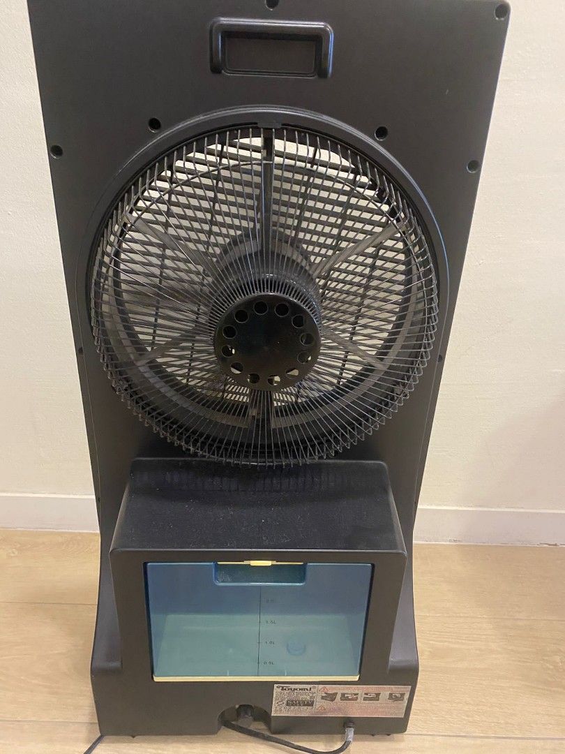 Toyomi standing mist fan, Furniture & Home Living, Lighting & Fans ...