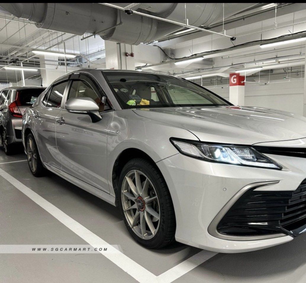 Toyota Camry Hybrid Standard Auto, Cars, Used Cars on Carousell