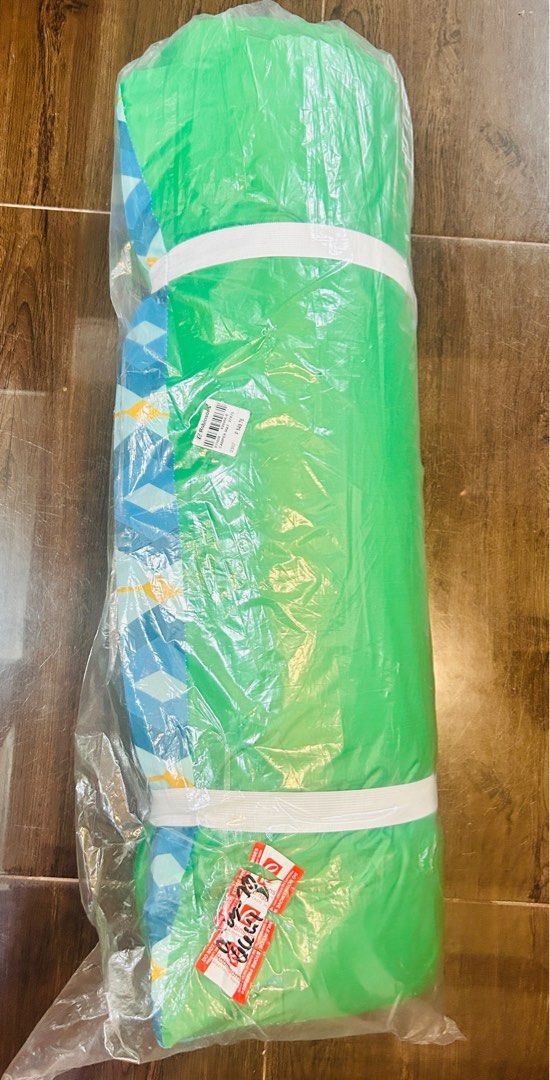 Uratex single, Furniture & Home Living, Furniture, Bed Frames ...