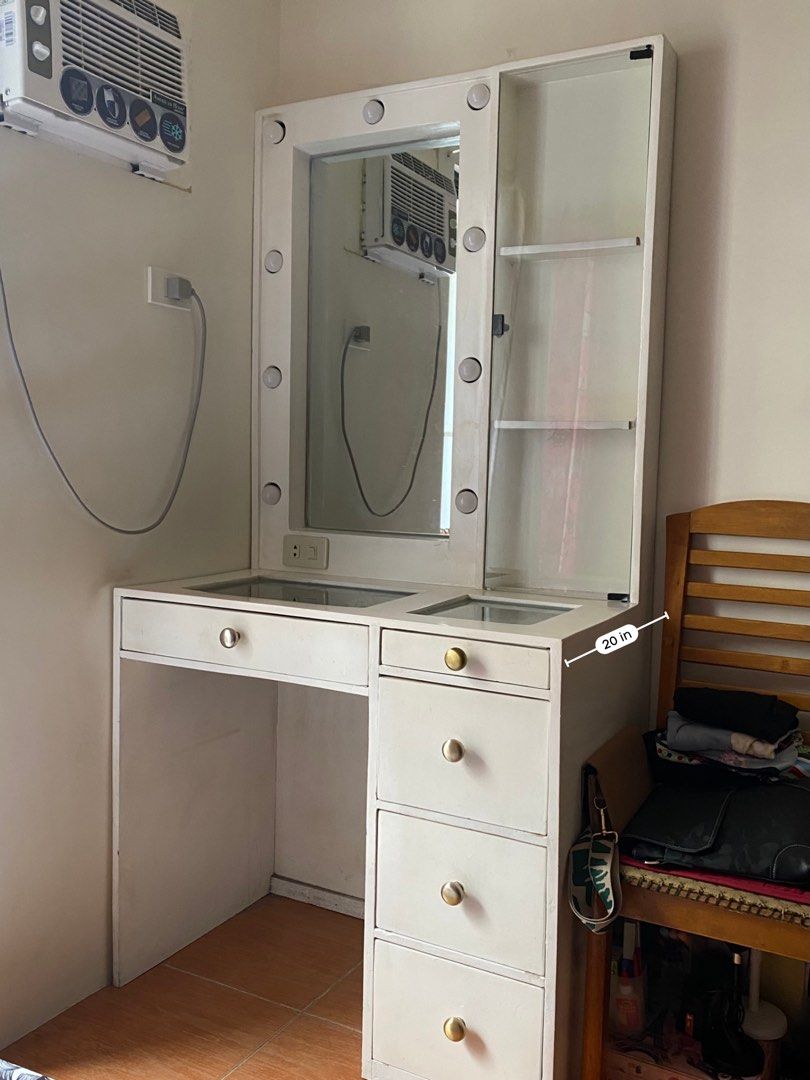 Vanity mirror table makeup table study table with bulbs, Furniture ...