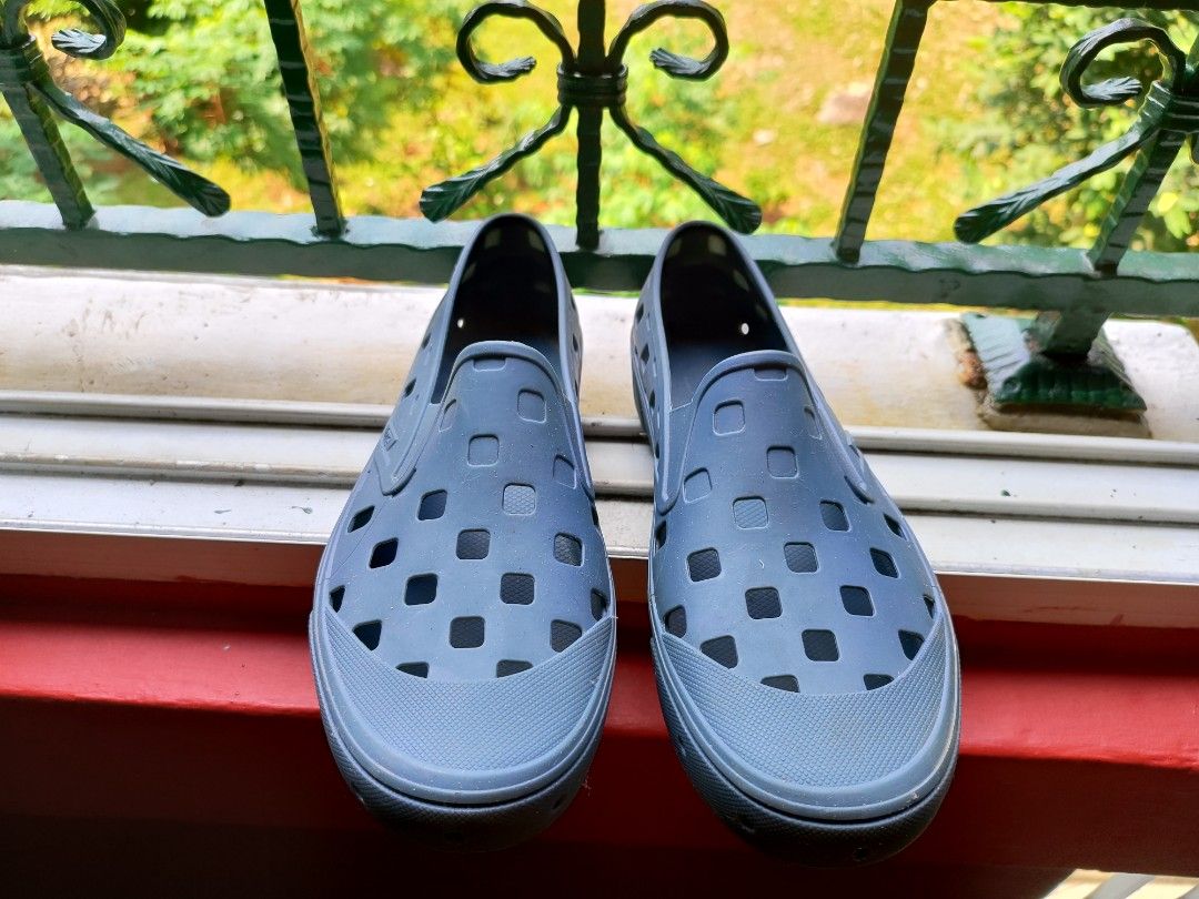 Vans trek classic, Men's Fashion, Footwear, Sneakers on Carousell