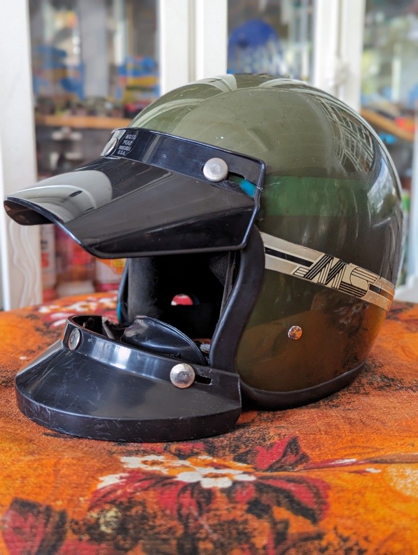 Vintage 80s Mah Sing Plastics Industries Helmet (MS), Motorbikes on ...