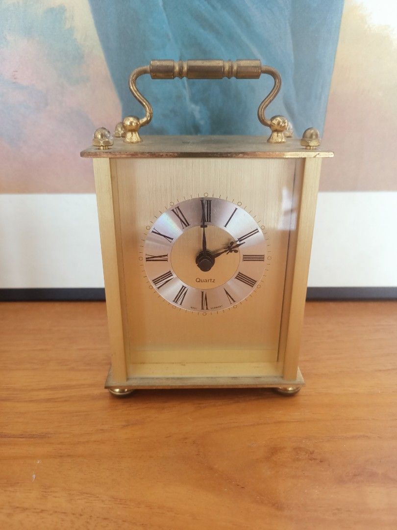 Vintage Quartz Table Clock, Hobbies & Toys, Memorabilia & Collectibles, Vintage Collectibles on ...