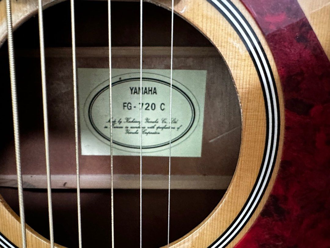 Yamaha Acoustic Guitar FG - 720 C, Hobbies & Toys, Music & Media ...