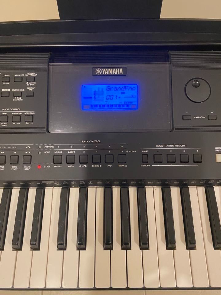 YAMAHA PSR-E453 Keyboard, Hobbies & Toys, Music & Media, Musical ...