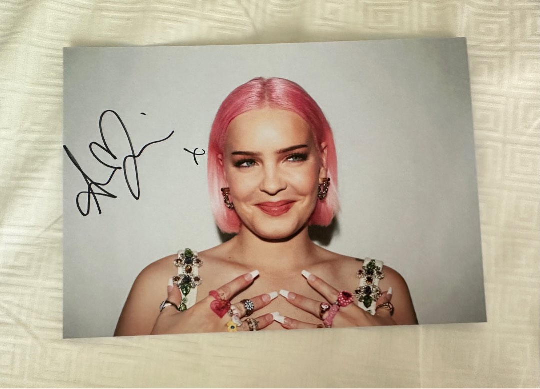 100% Official Anne-Marie Signed Art Print, Hobbies & Toys, Memorabilia ...