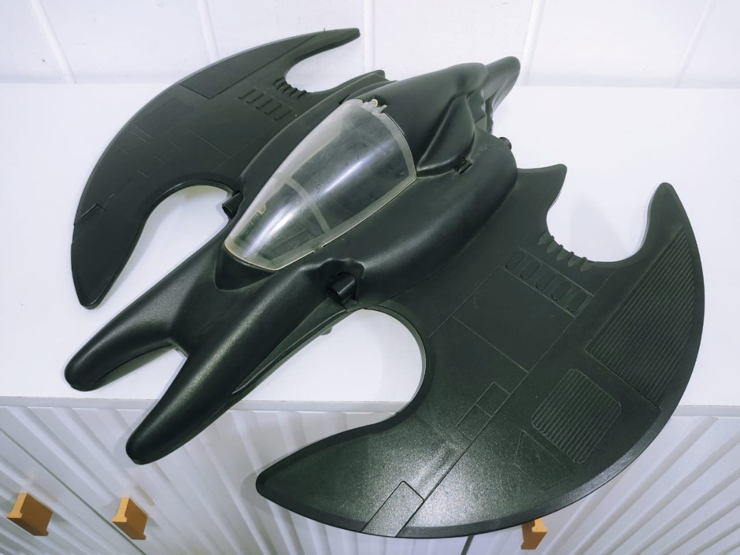 1989 BATMAN BATWING TOY BIZ, Hobbies & Toys, Toys & Games on Carousell
