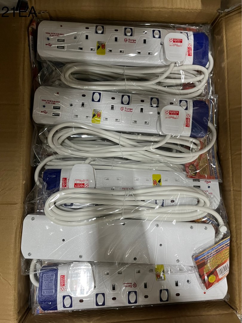 4 Way Extension Socket with 2 USB, Surge Protector with Safety Mark, TV ...