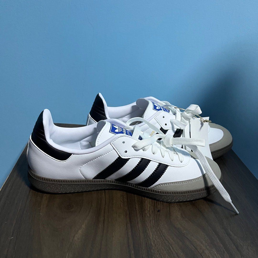 Adidas Samba White, Men's Fashion, Footwear, Sneakers on Carousell